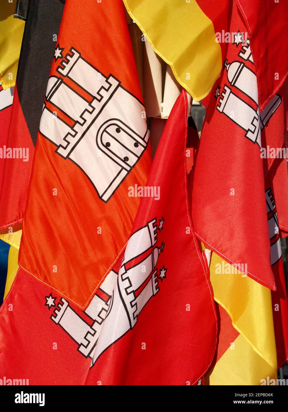 Hamburger city flag hi-res stock photography and images - Alamy