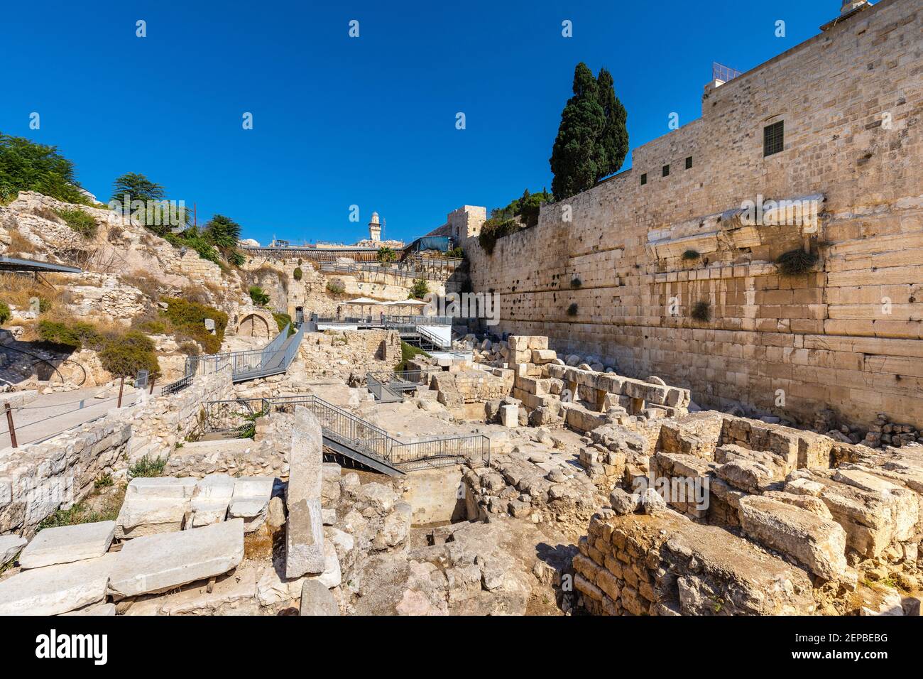 Side wall arch hi-res stock photography and images - Alamy