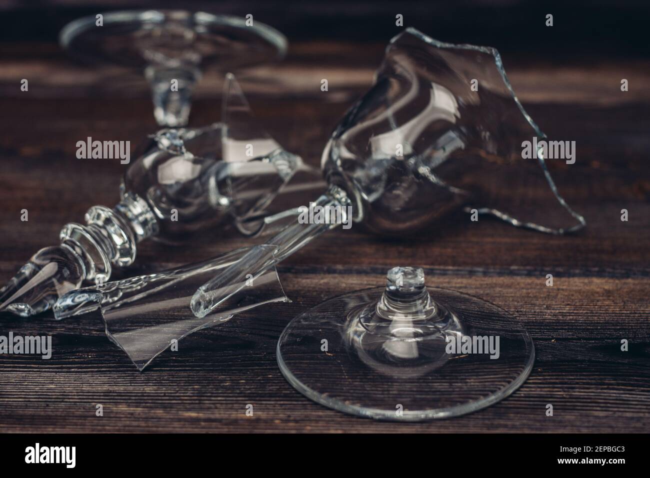 Wooden cutlery broken hi-res stock photography and images - Alamy