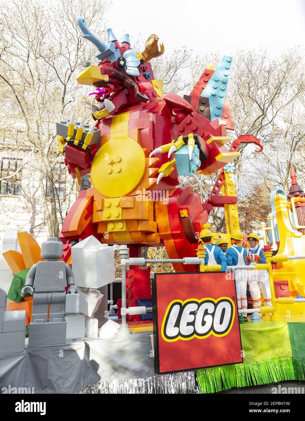 Float Brick Changer by LEGO at 93rd Annual Macy's Thanksgiving Day ...