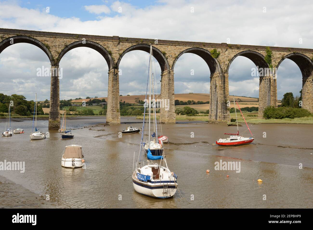 Viaduct in cornwall hi-res stock photography and images - Alamy