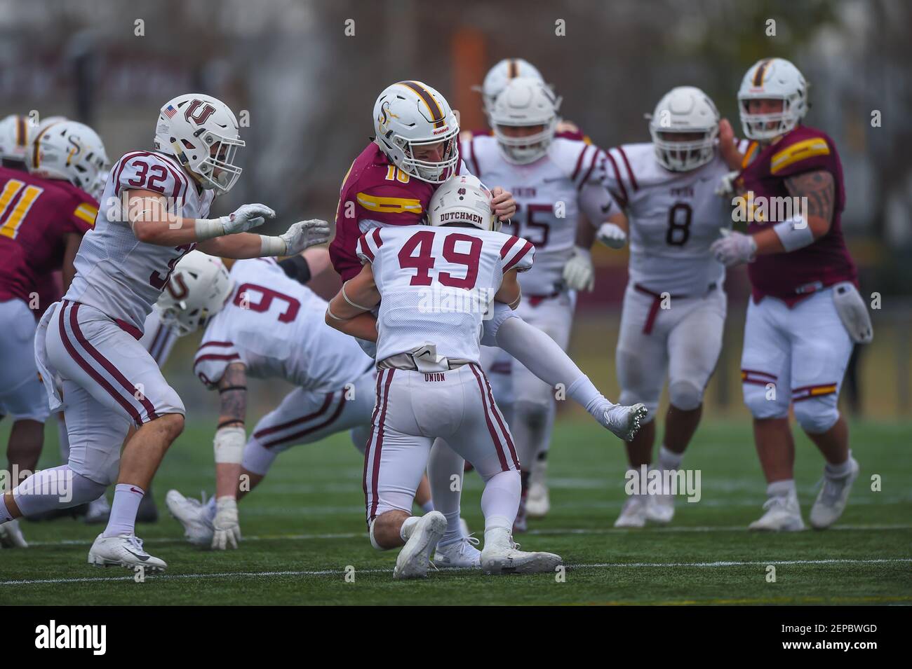NOV 30, 2019 : Sea Gull QB Jack Lanham (16) rushes with the ball in the ...
