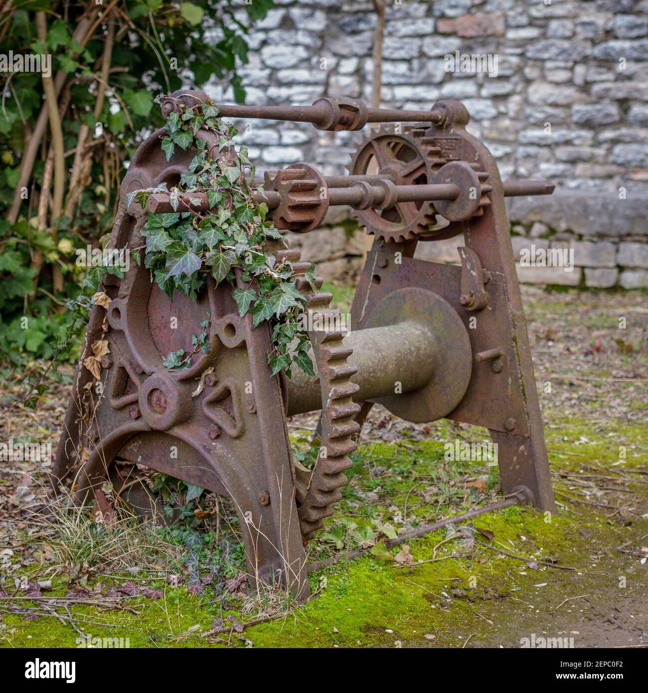 Ancient gears hi-res stock photography and images - Alamy