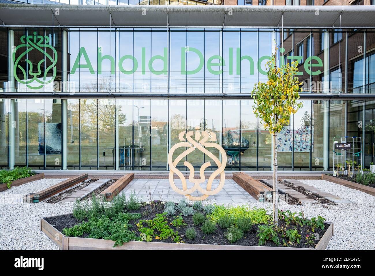 ZAANDAM, 17-11-2019, Noord-Holland, Ahold, Delhaize, Albert Heijn ...