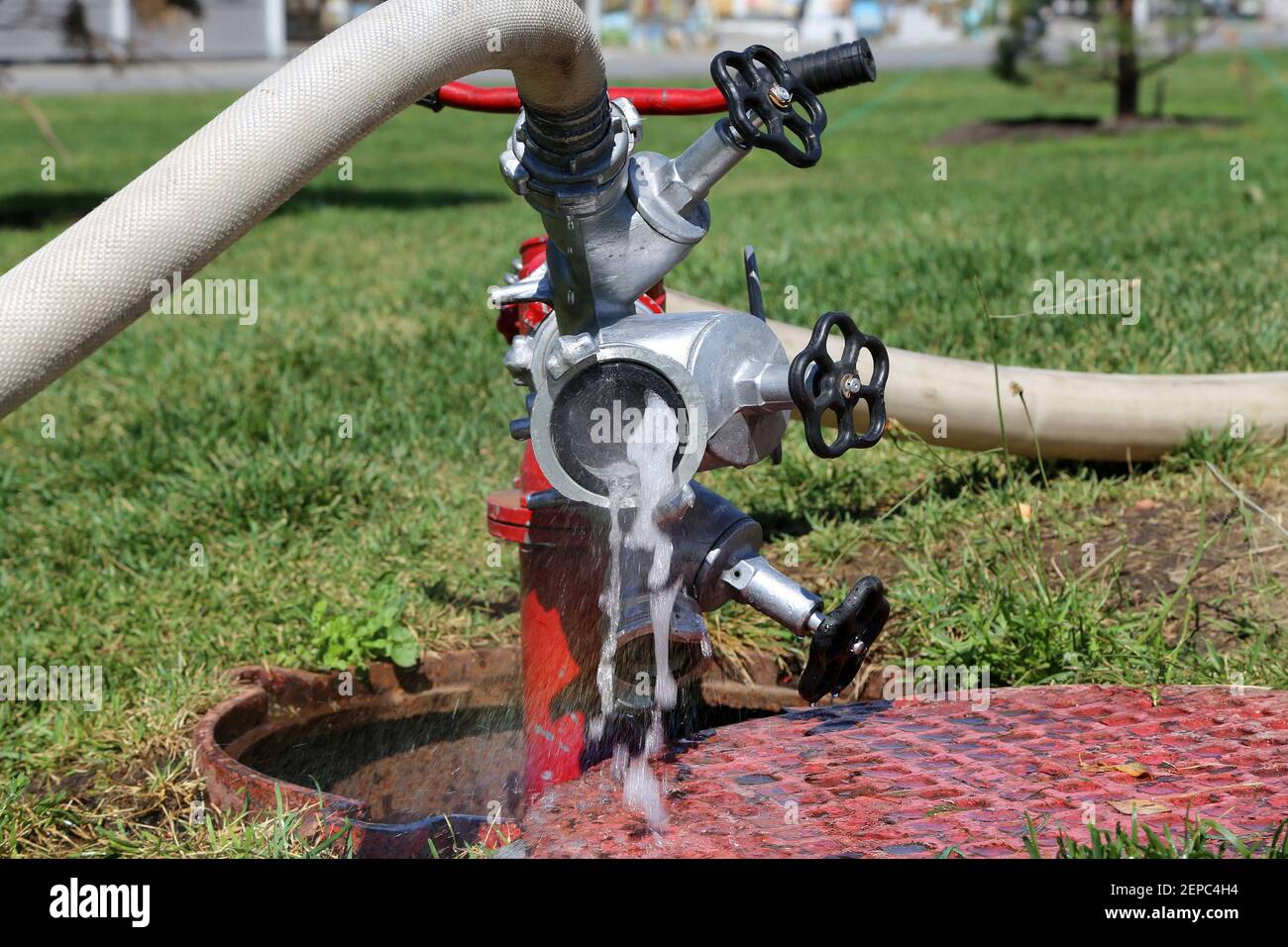 water flow coming out from a fire hydrant Stock Photo - Alamy