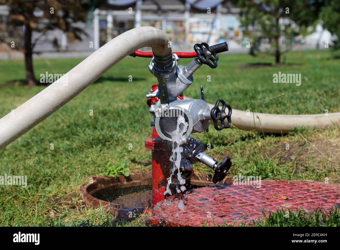 water flow coming out from a fire hydrant Stock Photo - Alamy