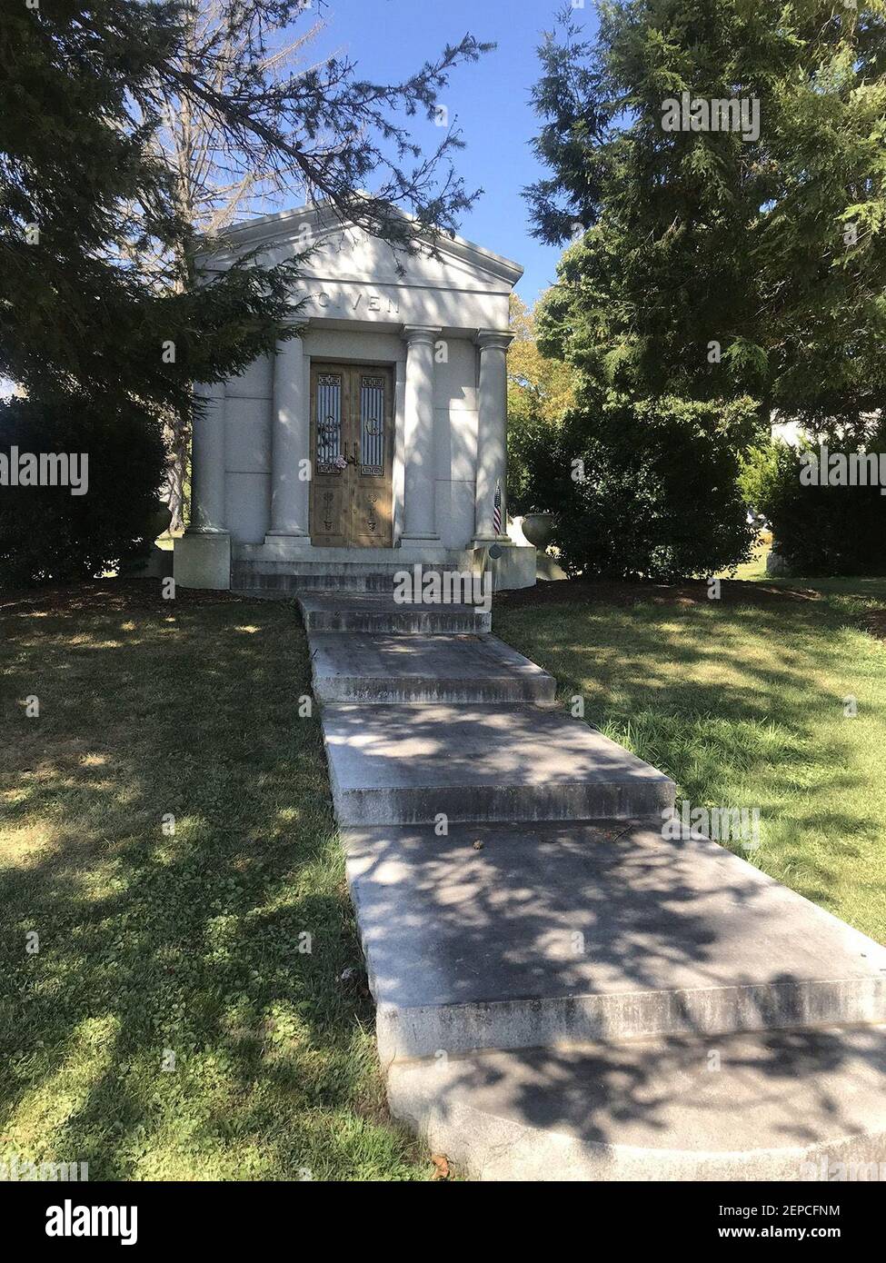 Fred Rogers is buried in the family mausoleum at Unity Cemetery in ...