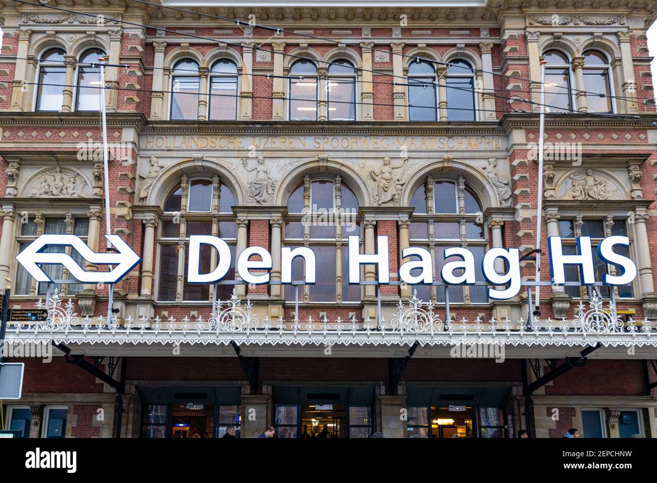DEN HAAG, 27-11-2019, Zuid-Holland, station, centraal, ns, hs, train ...