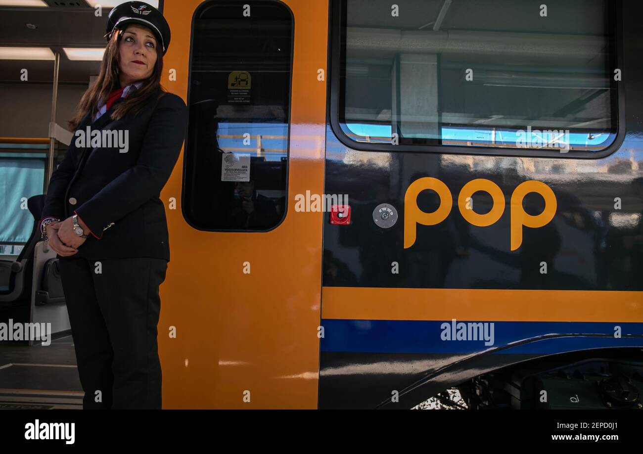 Presentation of the regional POP train at the central station of ...