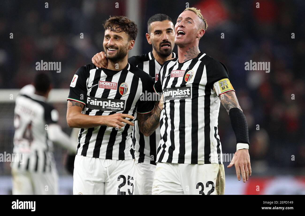 Alberto Gervo celebrates the 1-2 during the match Genoa v Ascoli, Copa ...