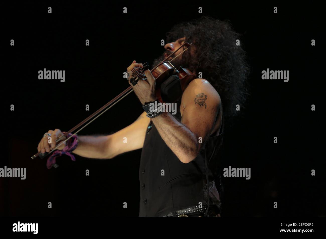 Ara Malikian presented his latest project "Royal Garage World Tour" at ...