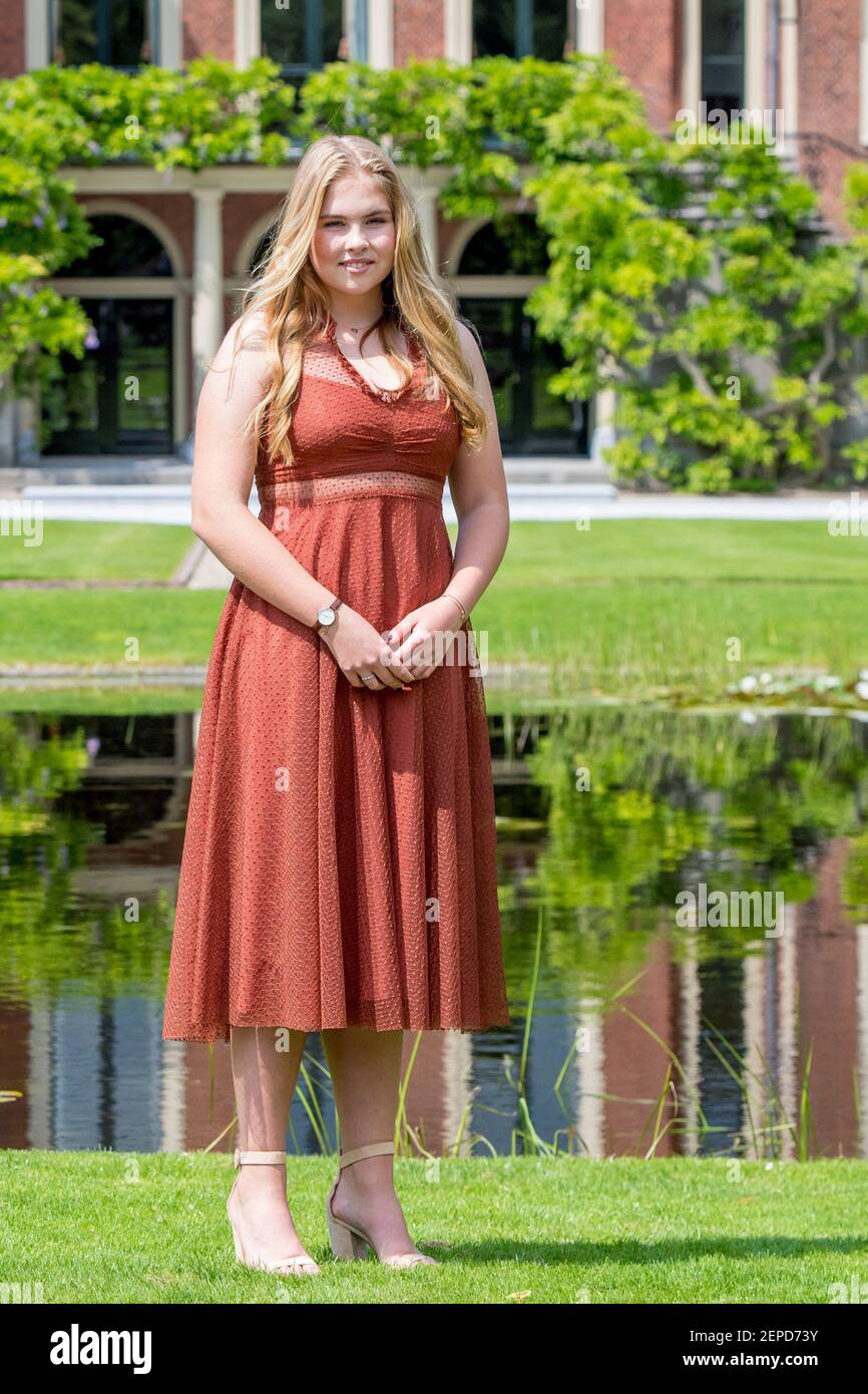 Crown Princess Amalia of the Netherlands celebrates her 16th birthday ...