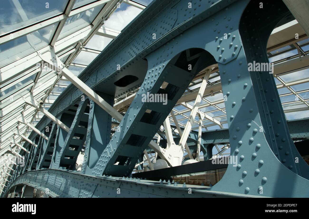 metal structure of the bridge Stock Photo - Alamy