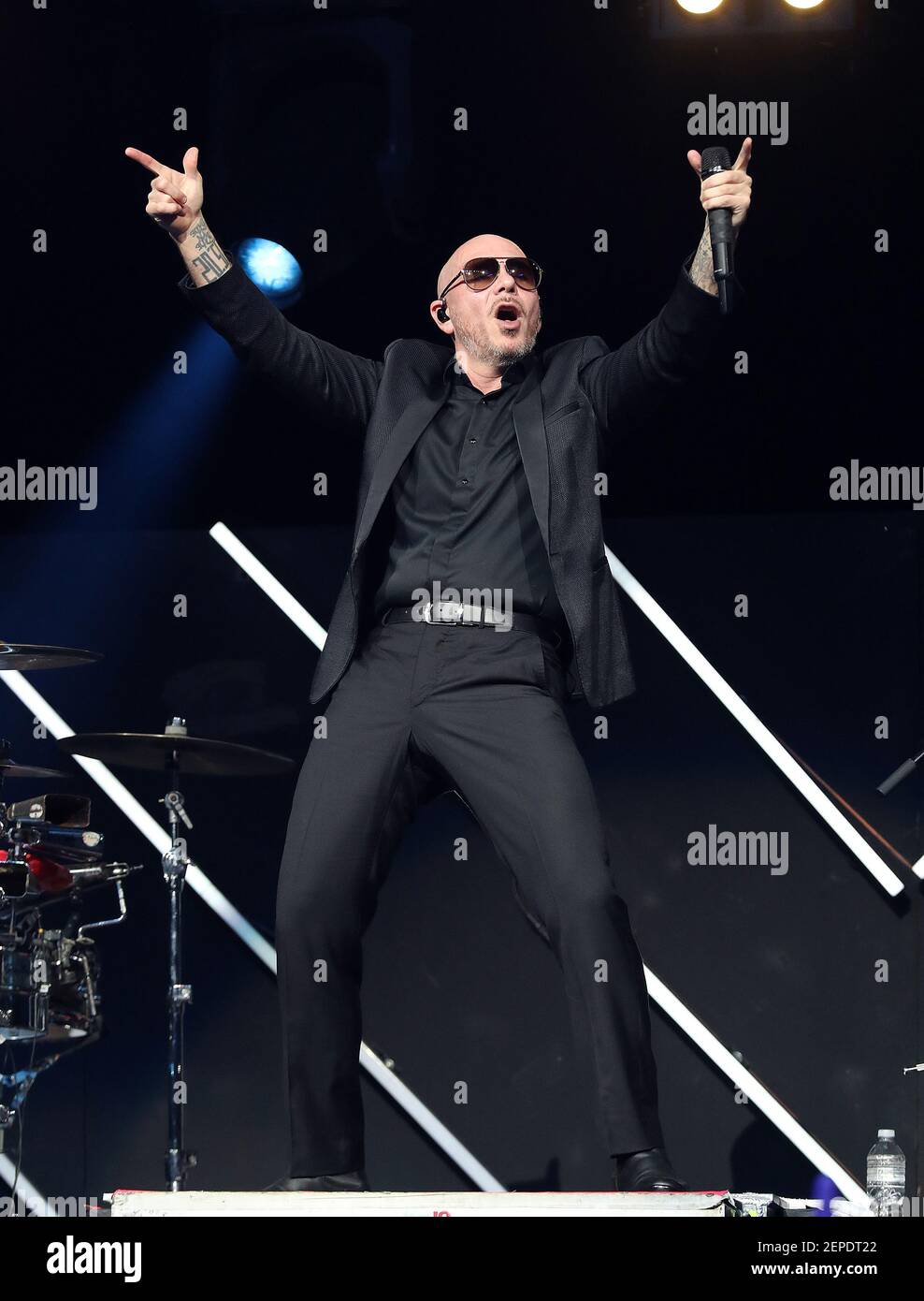 MIAMI, FL - DEC 7: Pitbull performs during Uforia Lifetime Achievement ...