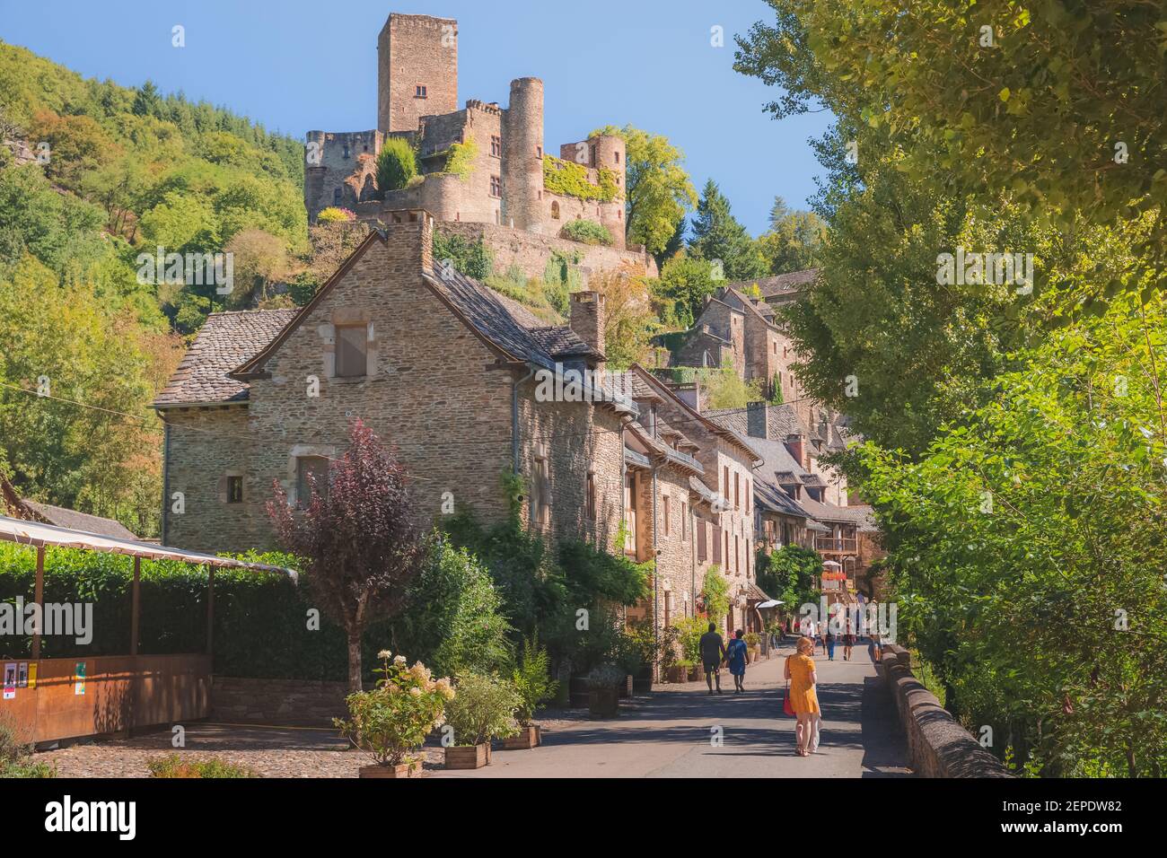 Belcastel aveyron hi-res stock photography and images - Alamy