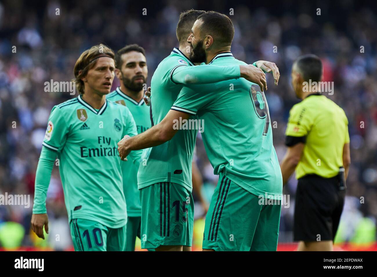 Fede Valverde (L) and Karim Benzema (R) of Real Madrid celebrate goal ...