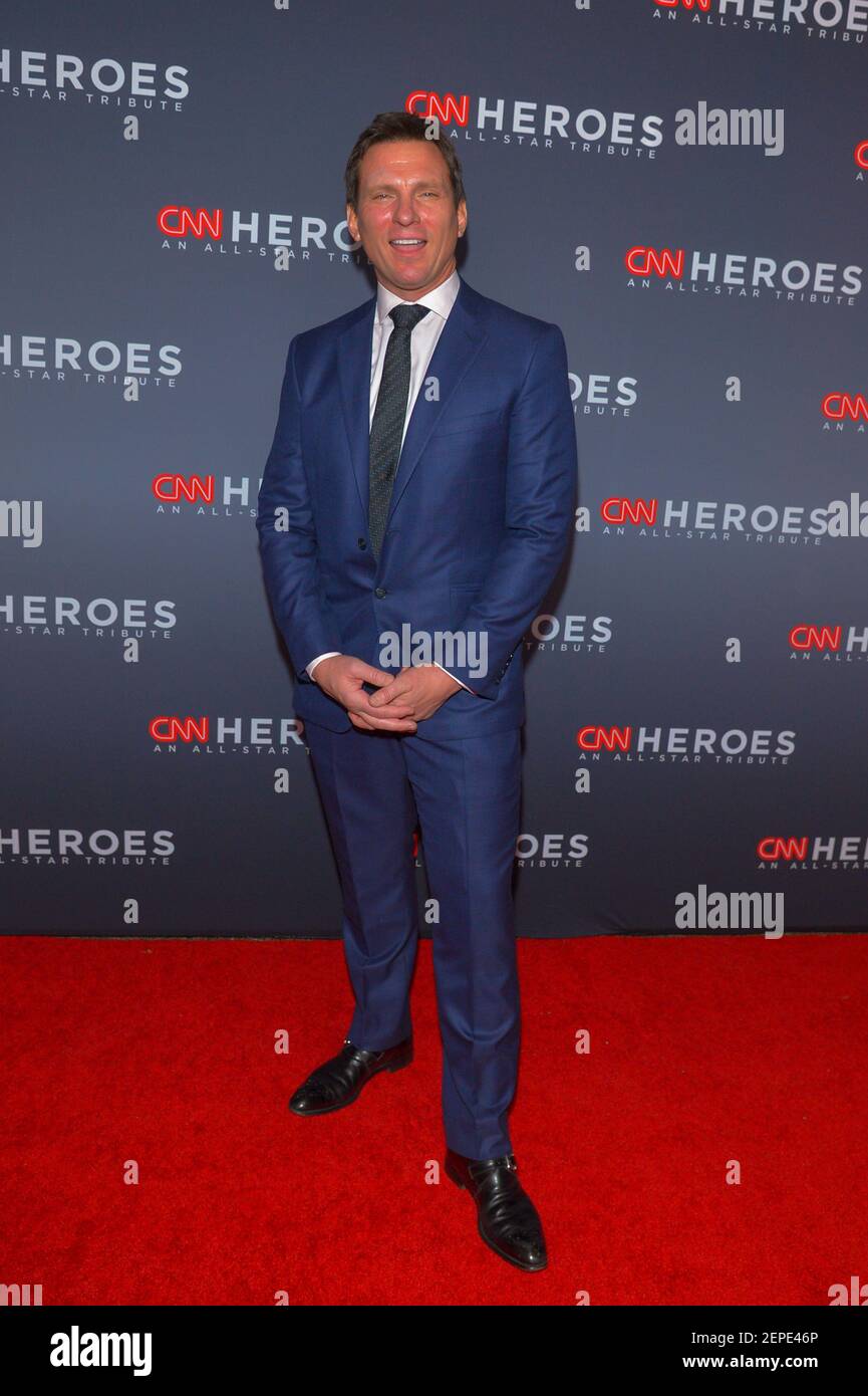 Bill Weir attends the 13th Annual CNN Heroes at the American Museum of ...