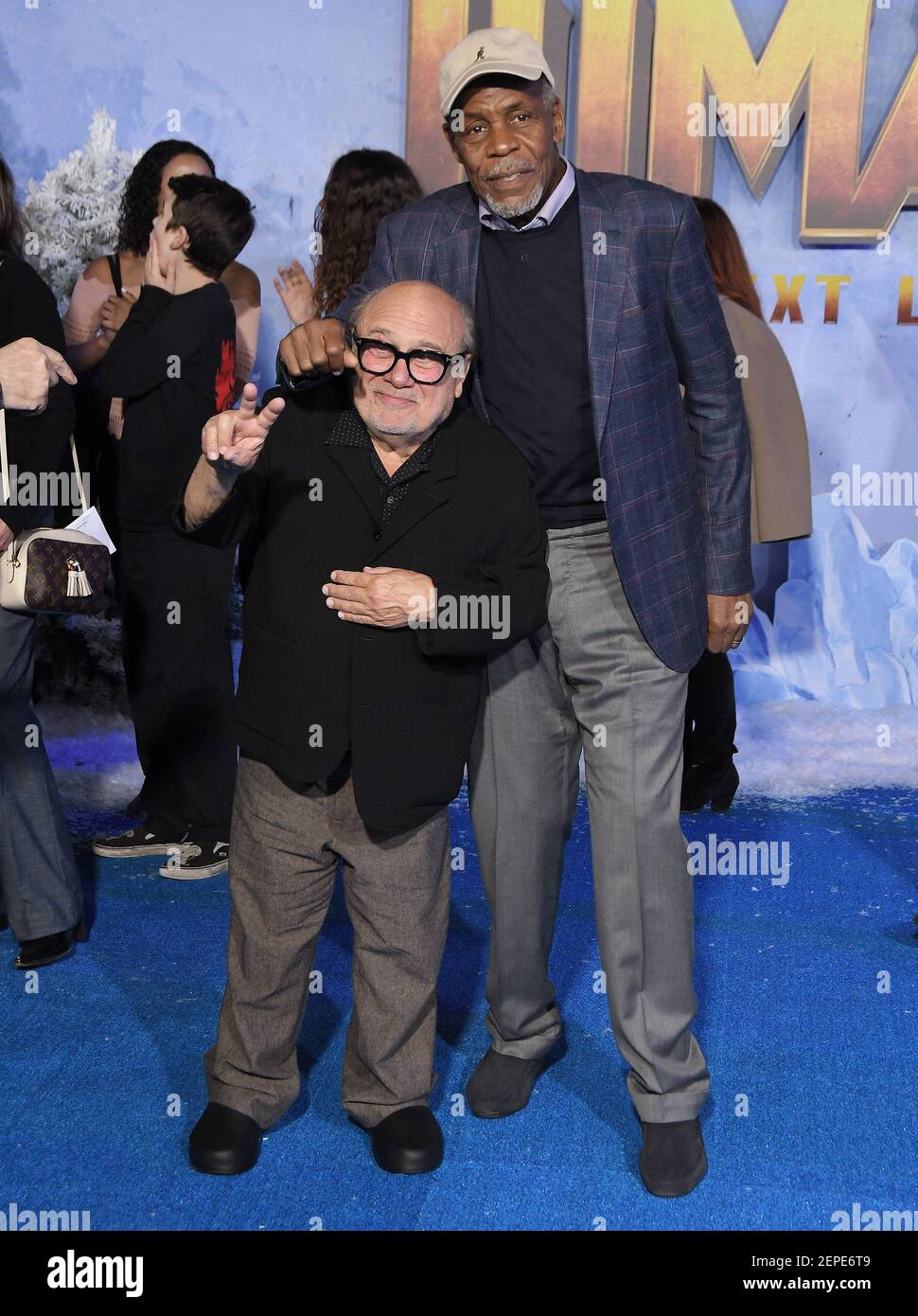 (L-R) Danny DeVito and Danny Glover at the JUMANJI THE NEXT LEVEL Los ...