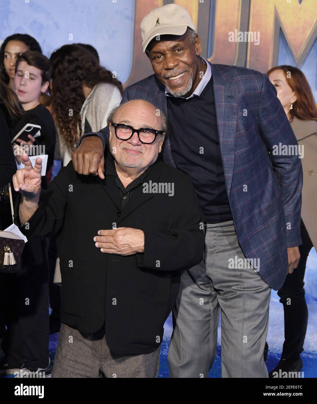(L-R) Danny DeVito and Danny Glover at the JUMANJI THE NEXT LEVEL Los ...