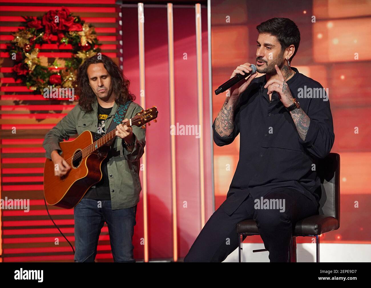 MIAMI, FL - DEC 10: Spanish pop singer-songwriter Melendi performs ...