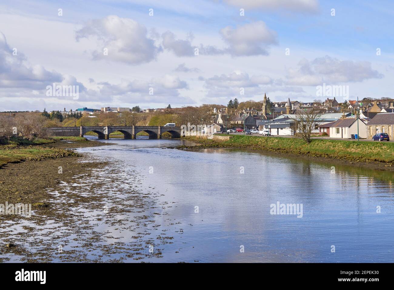 Thurso river looking upstream towards Thurso Bridge, A9 St George`s ...