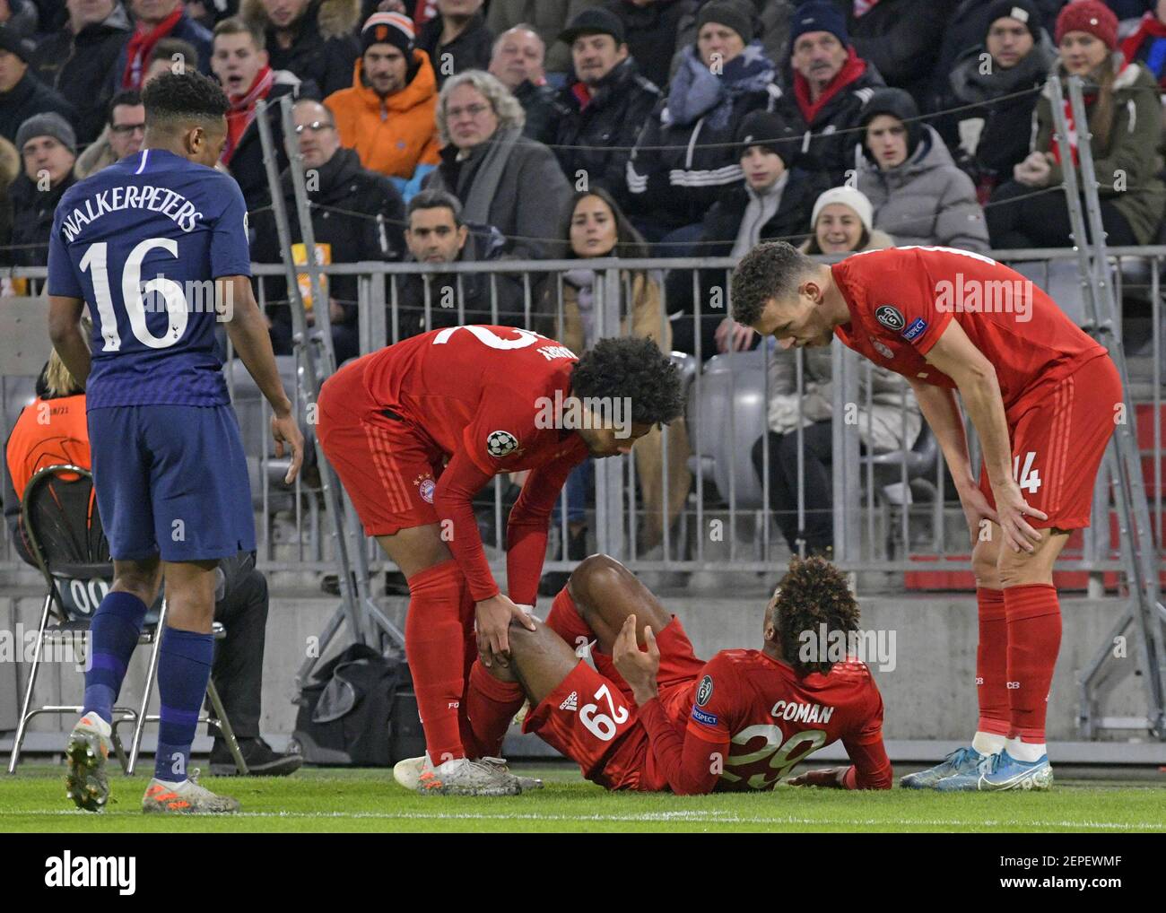 Kingsley Coman (Bayern Muenchen) injury during the match Bayern Munich ...
