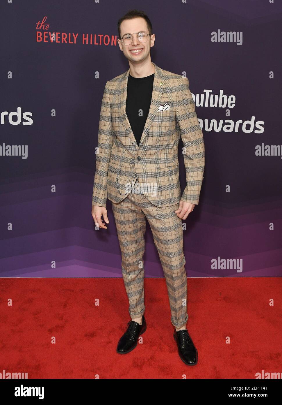 Zach Kornfeld arrives at The 9th Annual Streamy Awards held at the ...