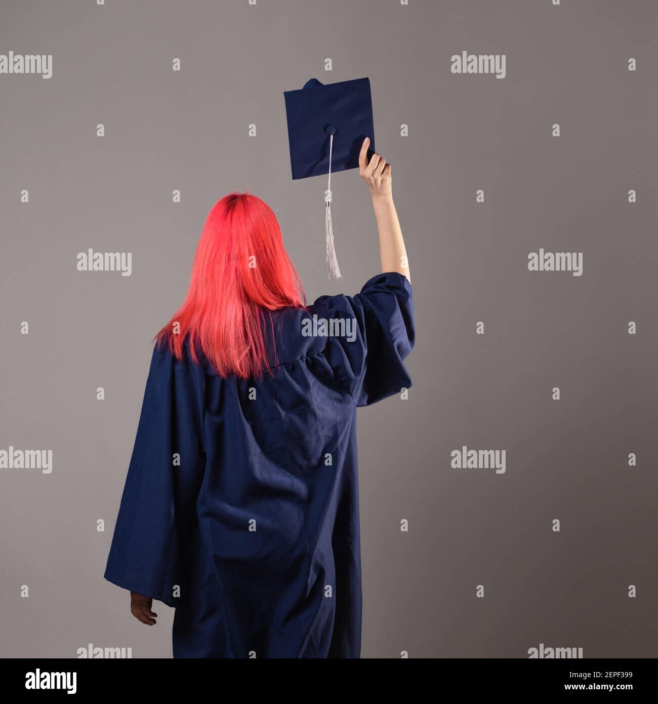 Female graduate back view hi-res stock photography and images - Alamy