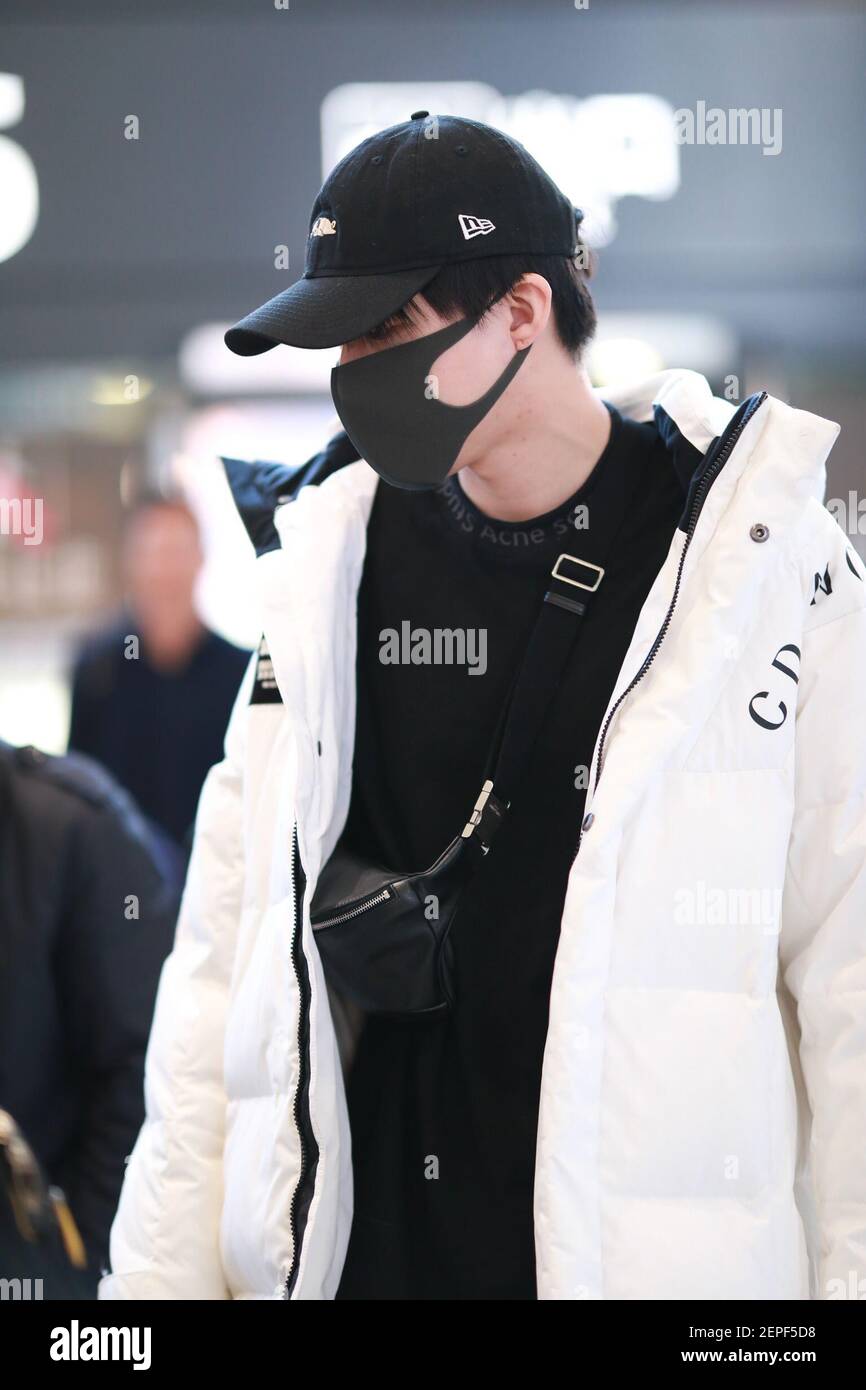 Chinese mainland pop male singer, actor Liu Yuning shows up at Shanghai ...