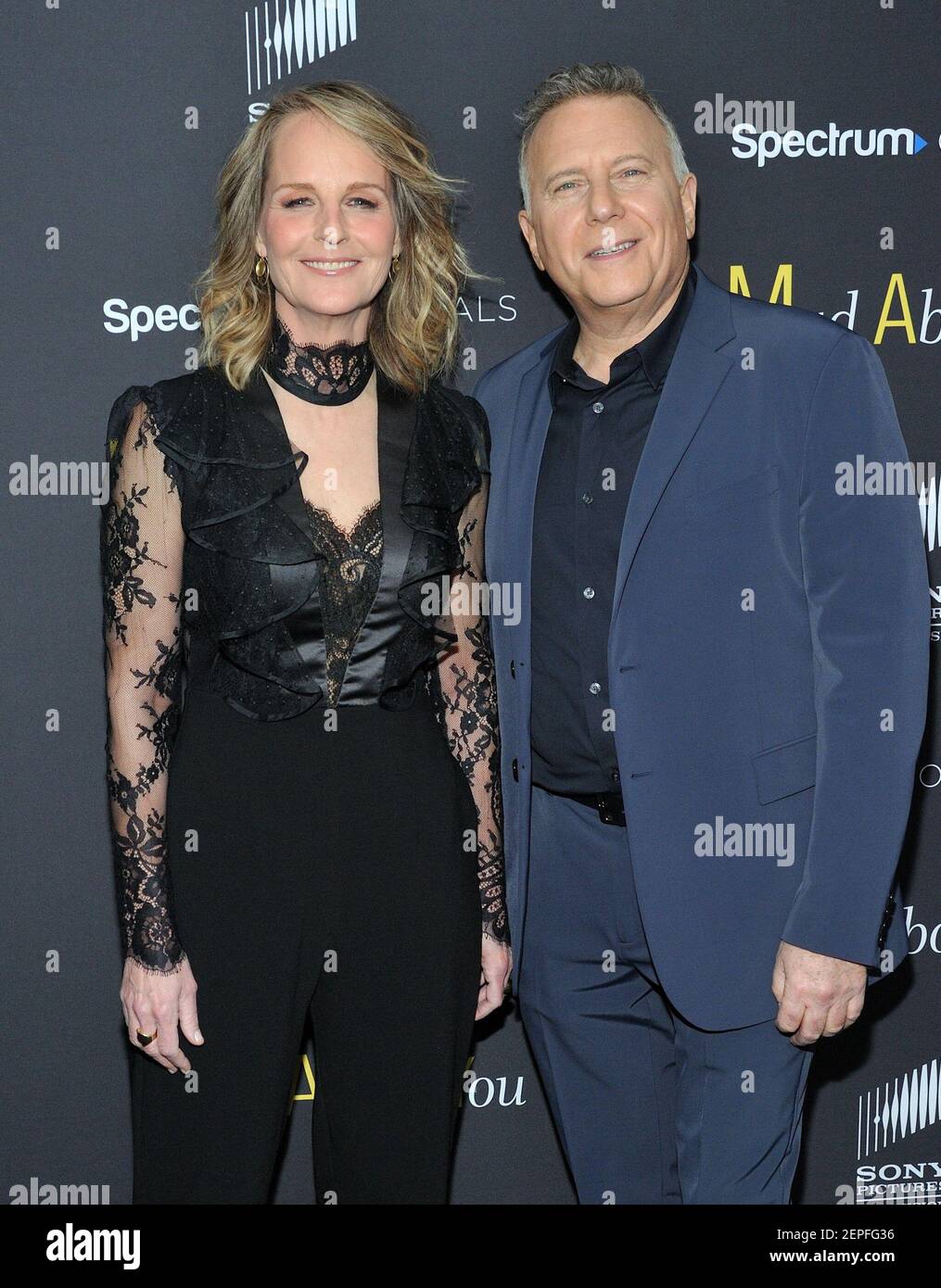 L-R: Actors Helen Hunt and Paul Reiser attend the Mad About You red ...