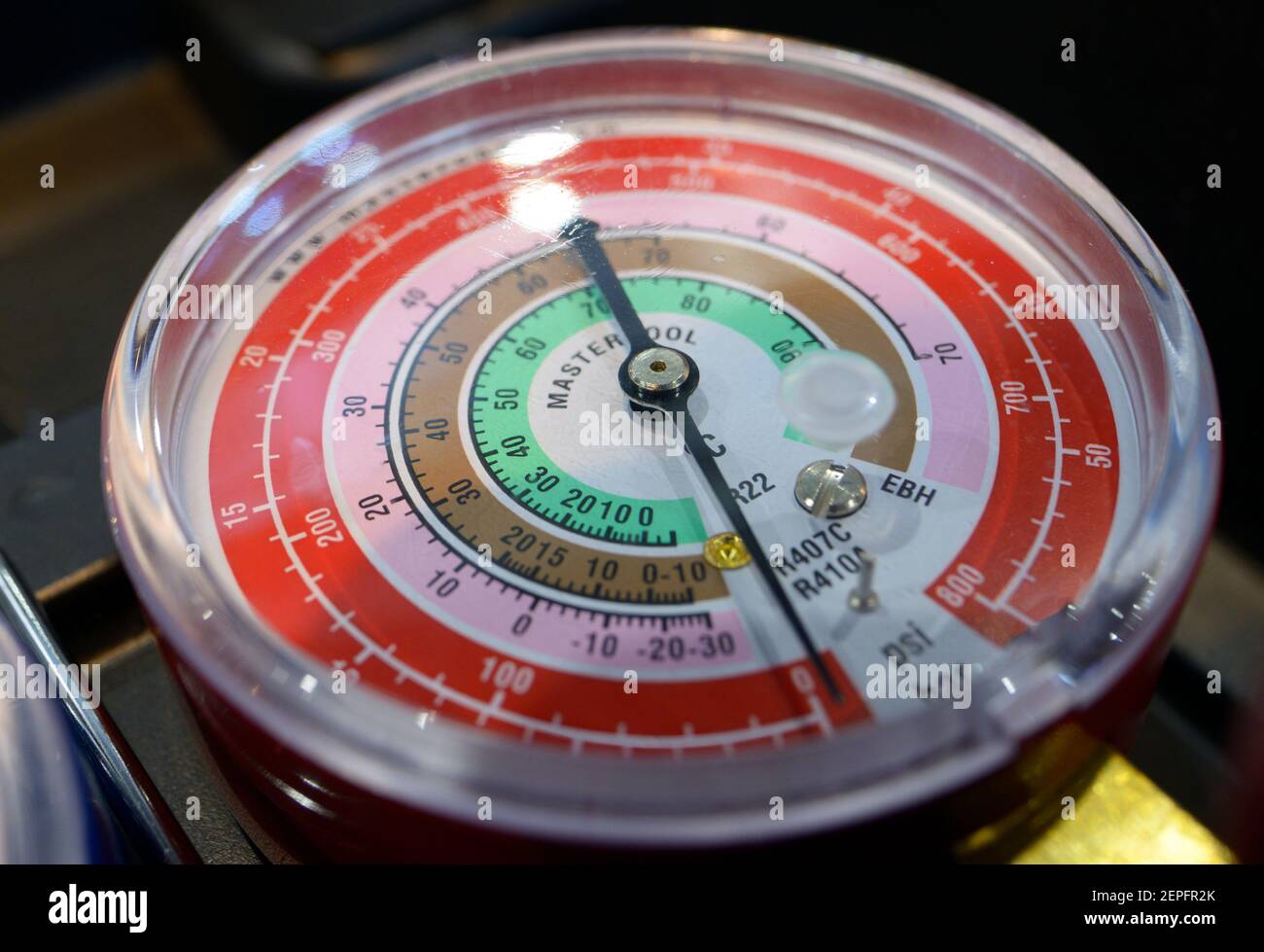 Instrument air manifold hi-res stock photography and images - Alamy