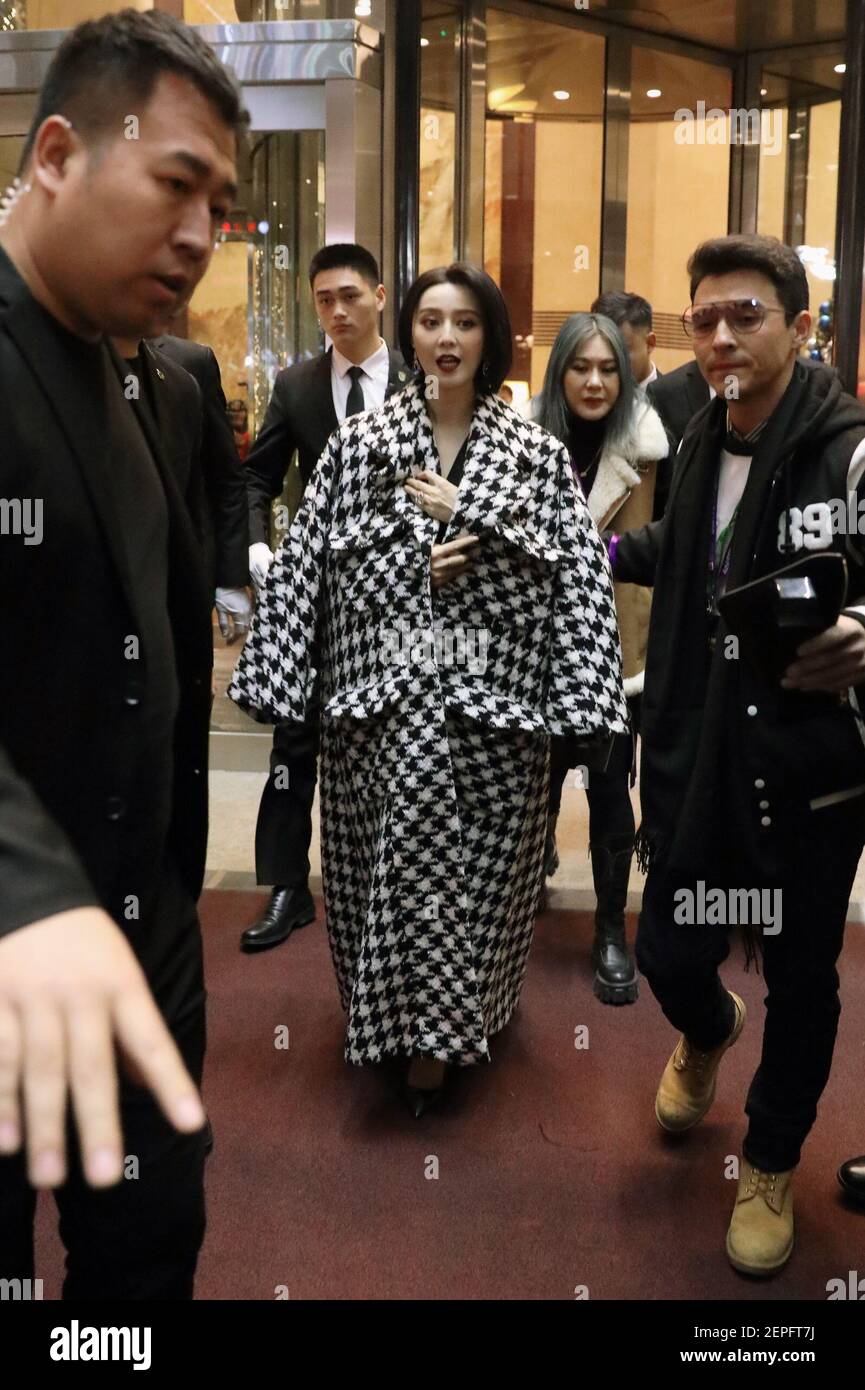 CHINA-Chinese actress Fan Bingbing poses in the lobby of a hotel in ...