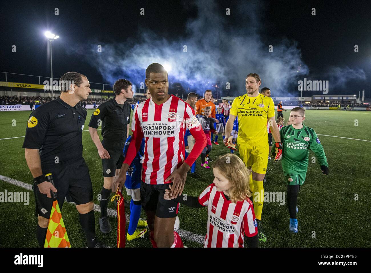 VEENENDAAL, 18-12-2019 ,Sportpark Panhuis, KNVB Beker, GVVV - PSV ...