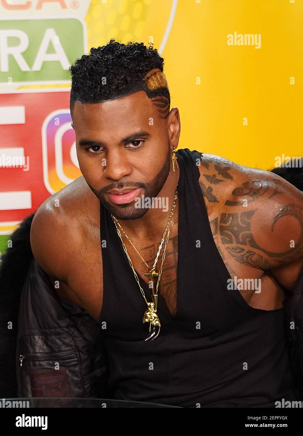 MIAMI, FL - DEC 18: Jason Derulo attends Despierta America Facebook ...