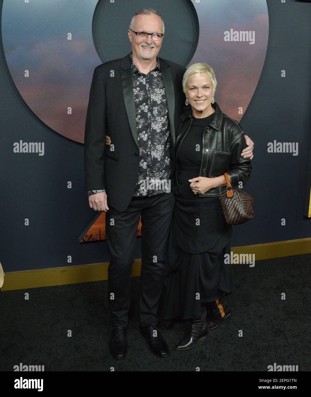 (L-R) Lee Smith and Kimberly Smith at the Universal Pictures’ 1917 Los ...