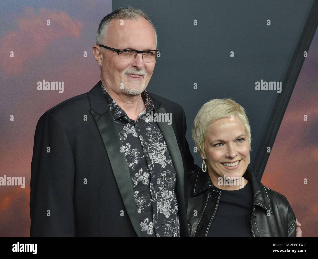(L-R) Lee Smith and Kimberly Smith at the Universal Pictures’ 1917 Los ...
