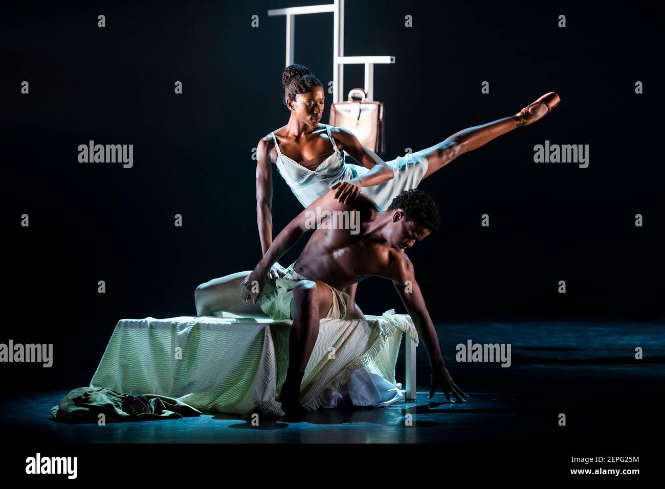 Cira Robinson and Mthuthuzeli November from Ballet Black rehearse The ...
