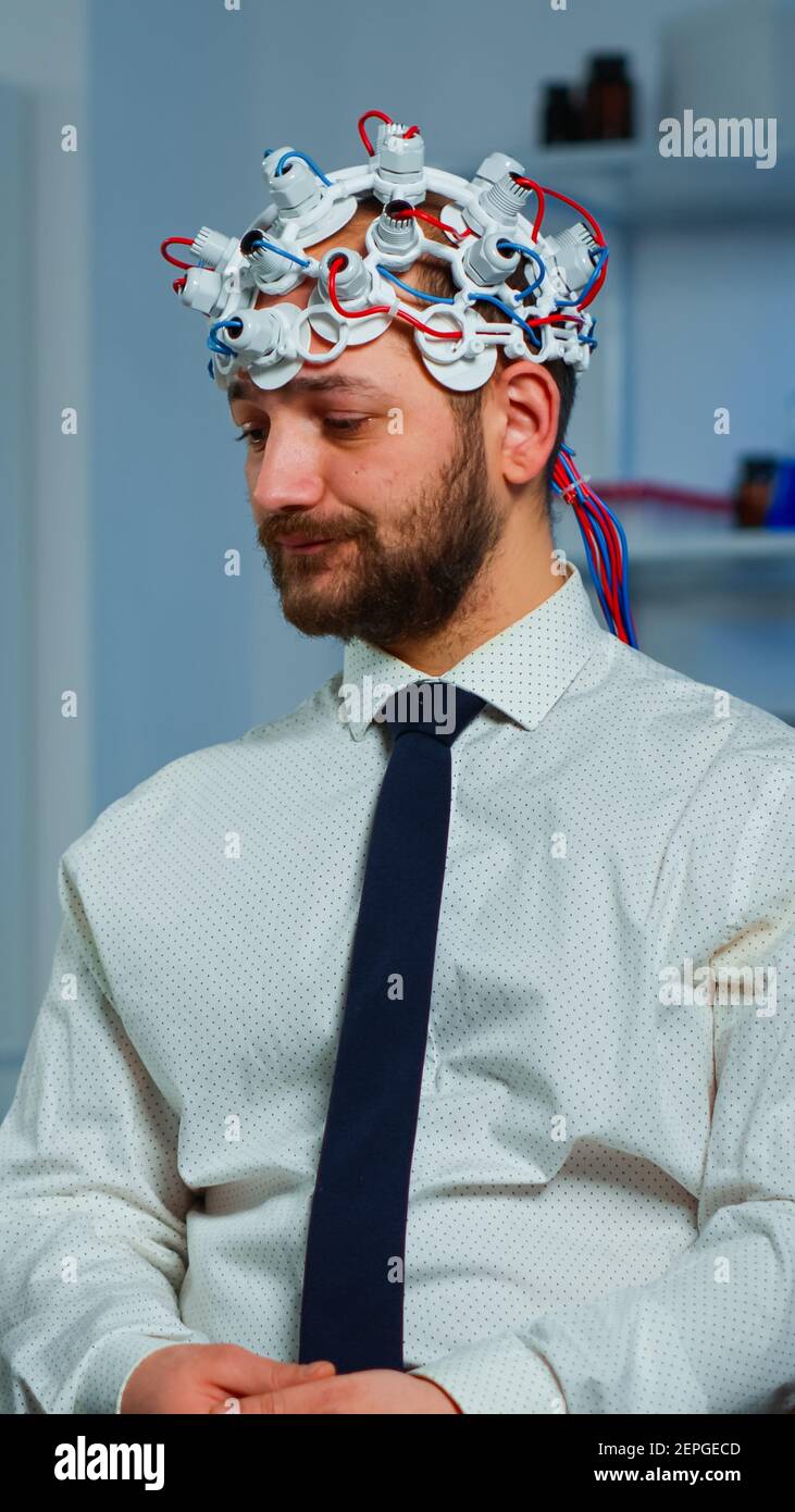 Neuroscience expert hi-res stock photography and images - Alamy