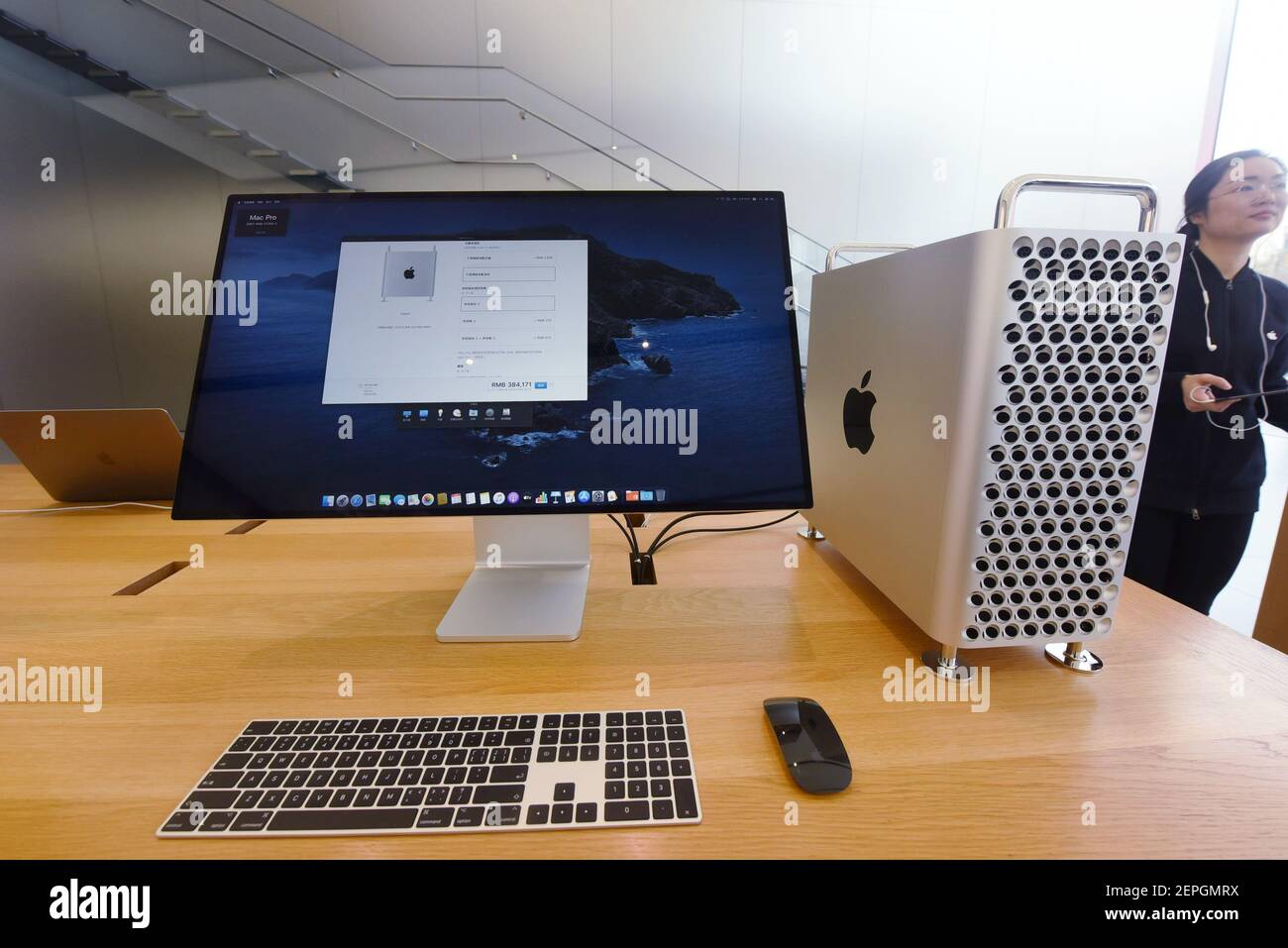 A new Apple Mac Pro desktop computer and an Apple's Pro Display XDR ...