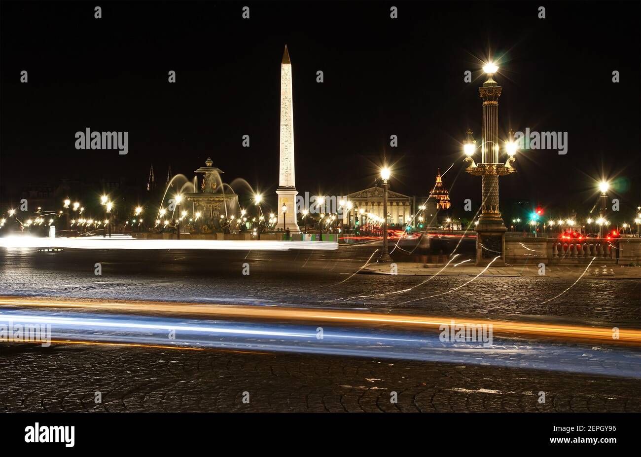 Place de la Concorde and Obelisk of Luxor at Night, Paris, France Stock ...