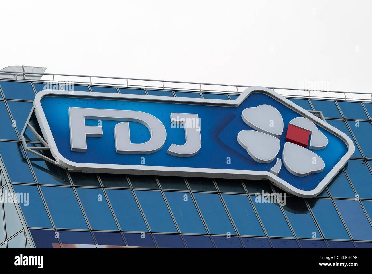 Fdj logo hi-res stock photography and images - Alamy