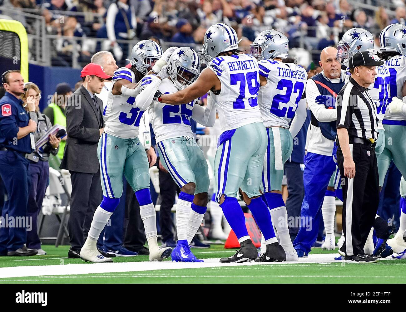 December 29th, 2019:.Dallas Cowboys safety Xavier Woods (25) gets a ...