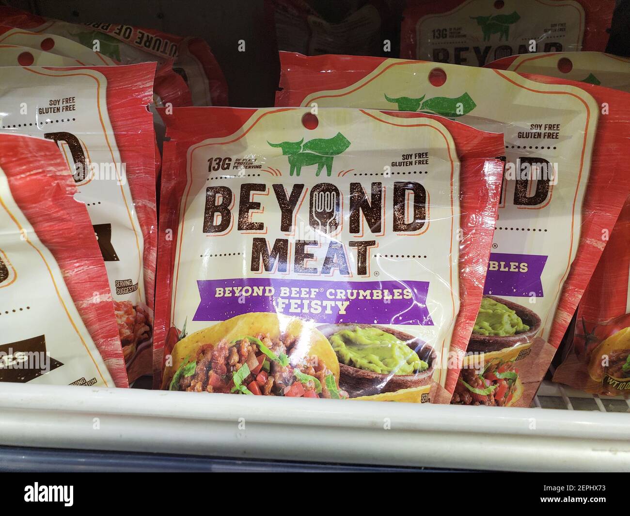 Plant based beef crumbles hi-res stock photography and images - Alamy