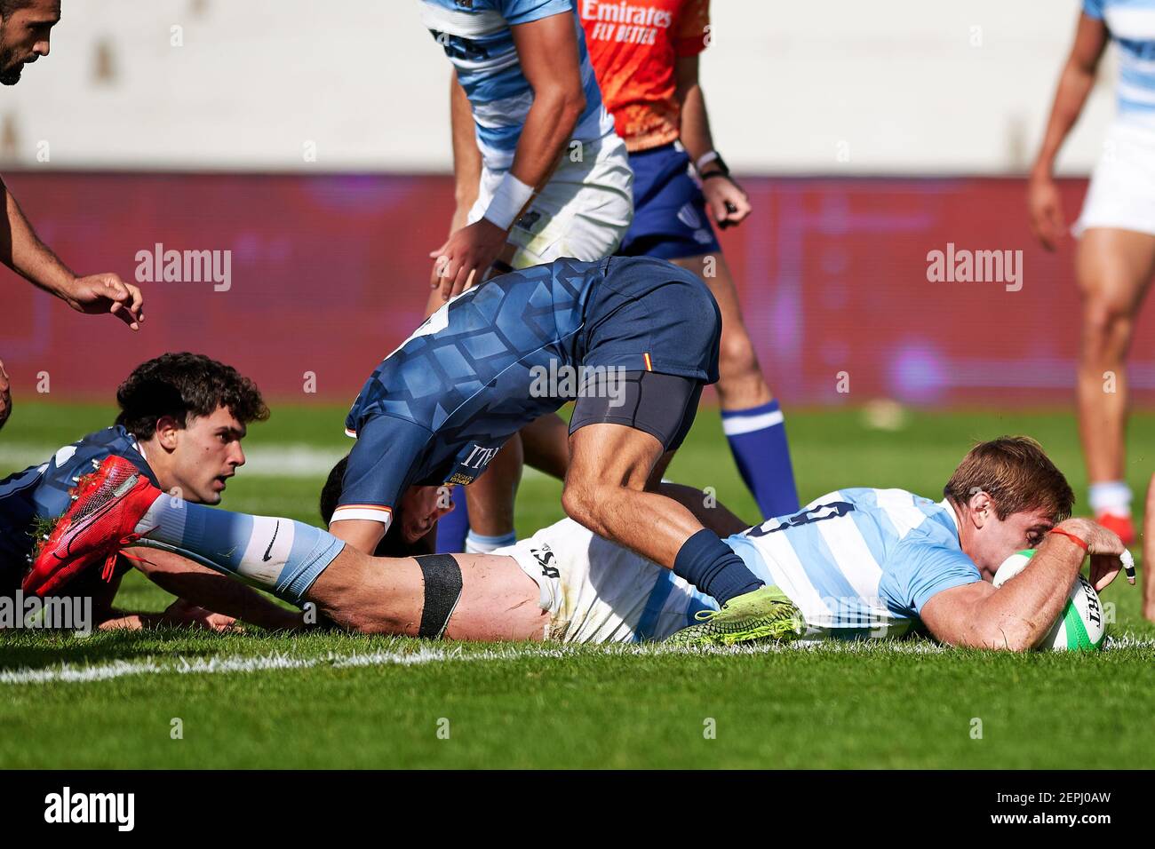 Players In action during the Madrid Rugby 7s match between Spain and ...