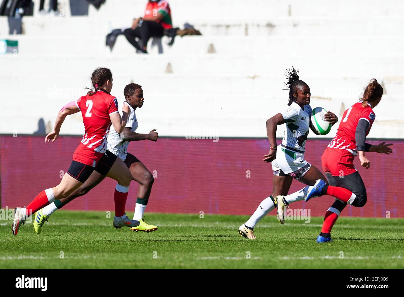 Players In action during the Madrid Rugby 7s match between Rusia and ...