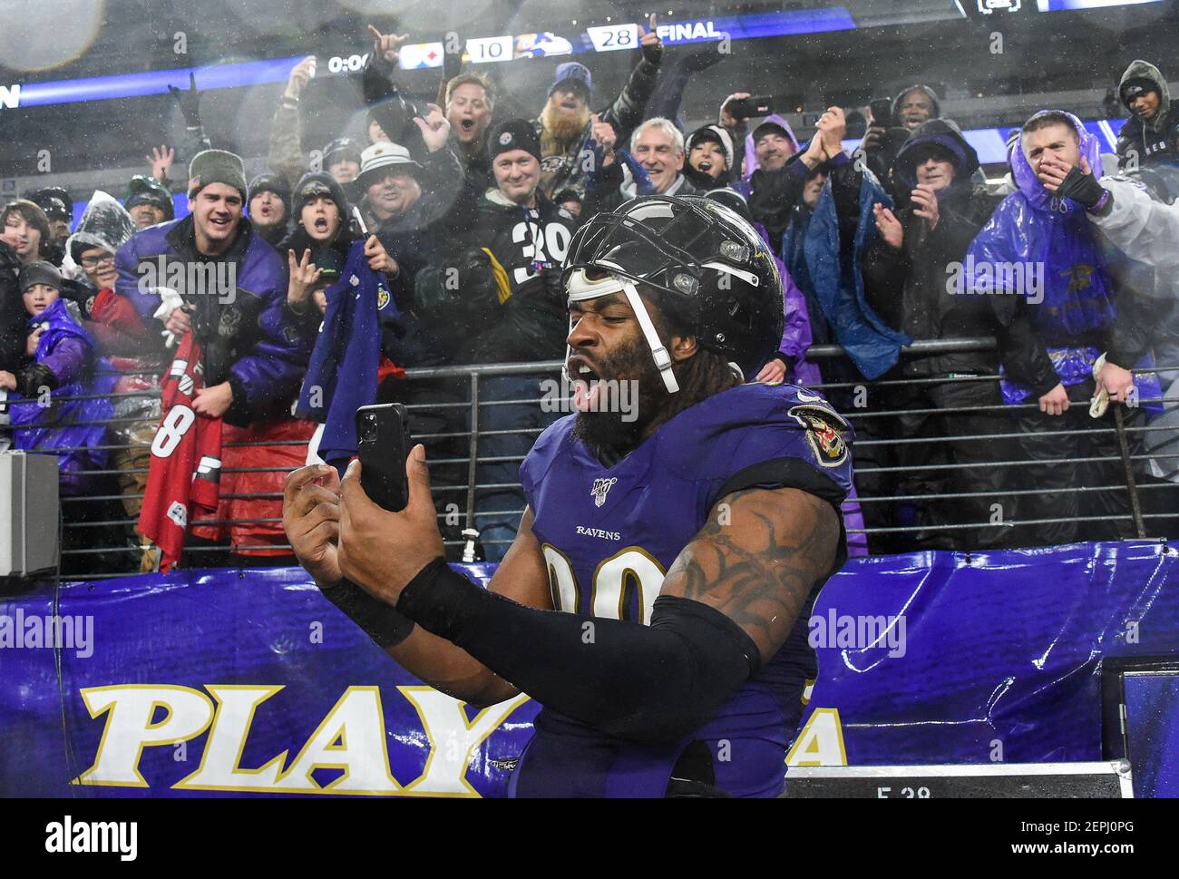Baltimore Ravens linebacker Matthew Judon celebrates a December 2019 ...