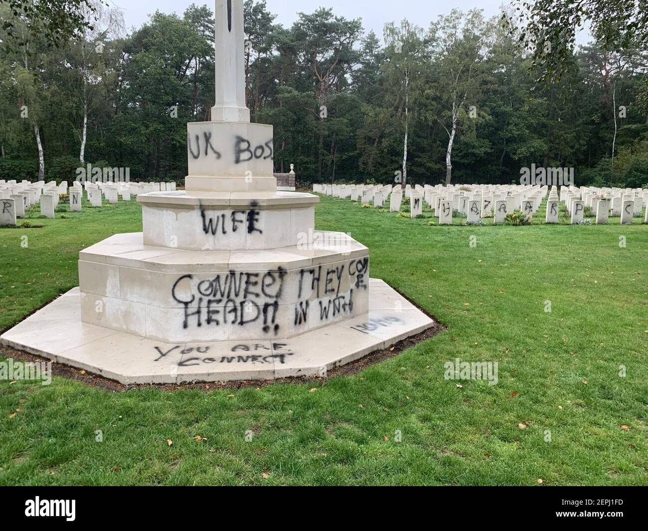 MIERLO, Netherlands, 13-09-2019, dutchnews, , Graves on the war ...
