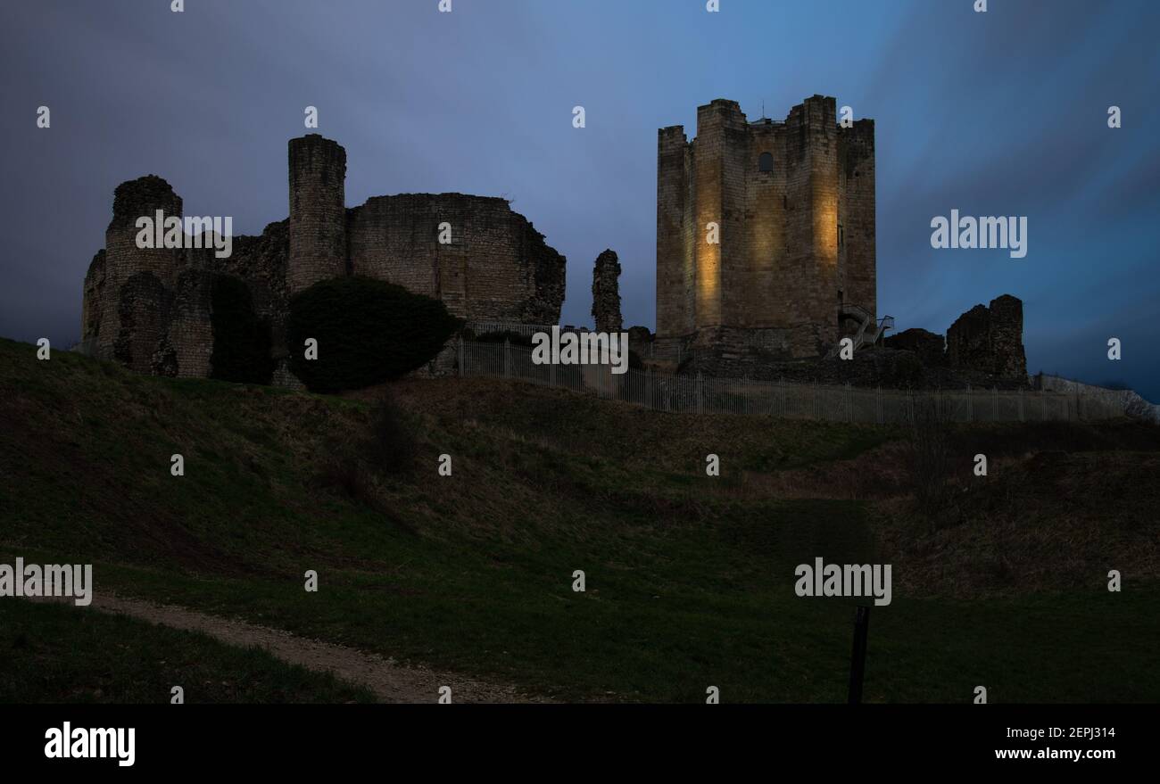 Conisbrough castle hi-res stock photography and images - Alamy