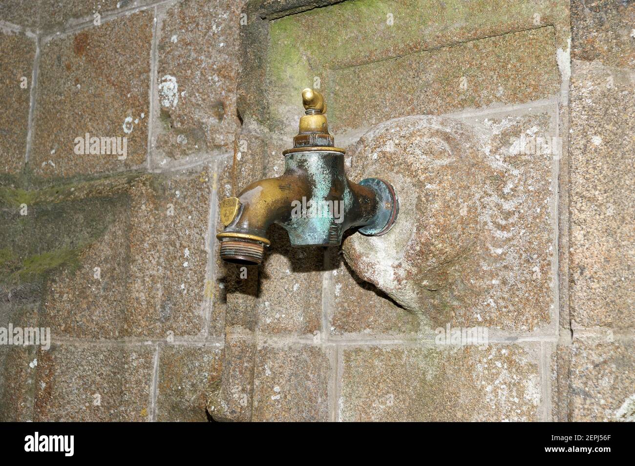 Vintage water tap Stock Photo - Alamy