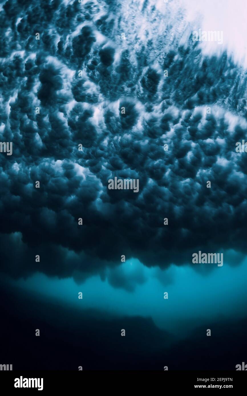 Wave with foam underwater. Transparent ocean in underwater Stock Photo ...